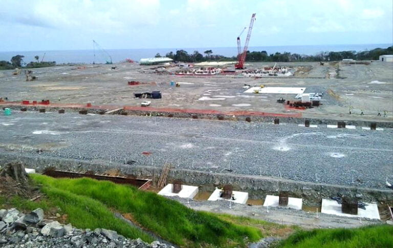 Xypex Patch’n Plug: Hydraulic Concrete Patch Compound